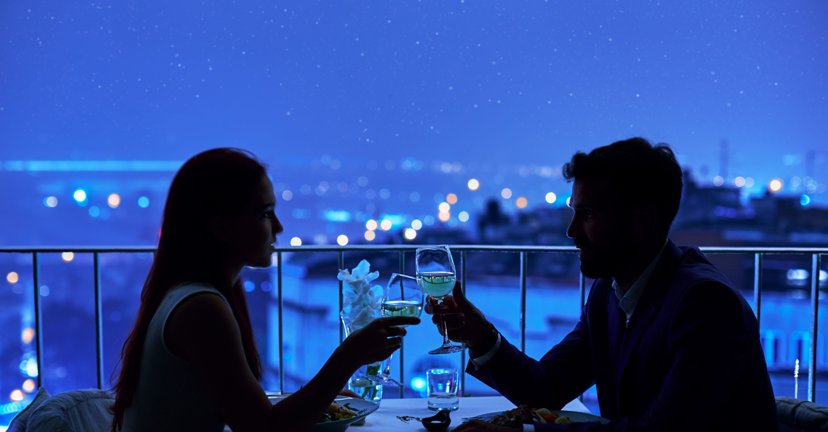 Budget Friendly And Entertaining Summer Date Ideas For Couples The
